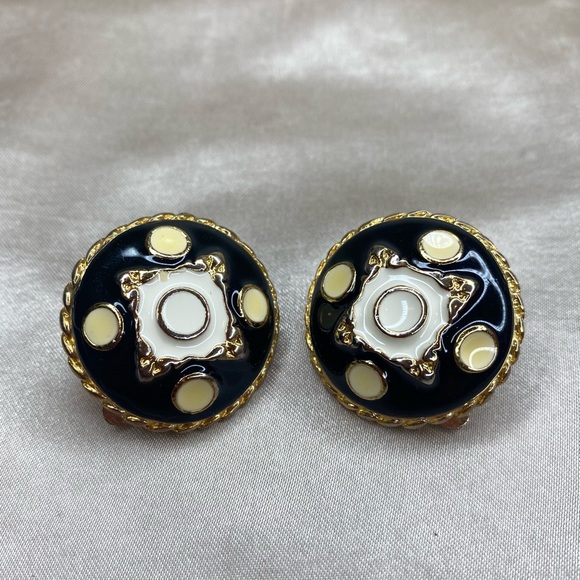 Jewelry | Vintage Enamel Earrings | Poshmark